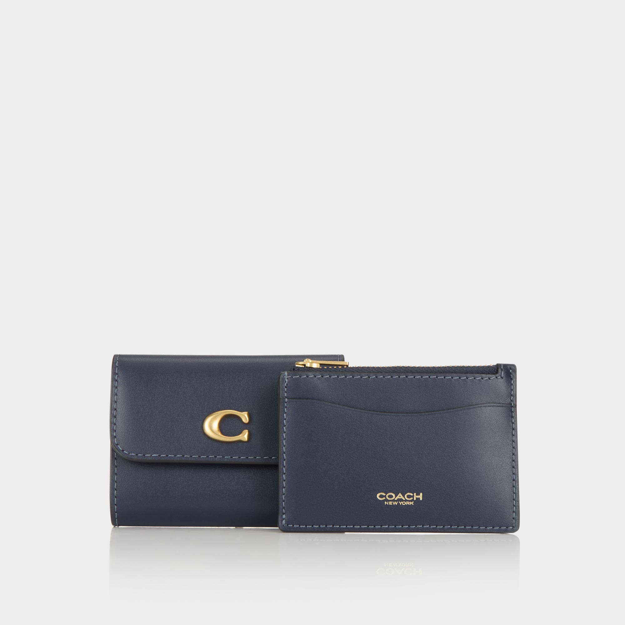COACH Essential Small Wallet