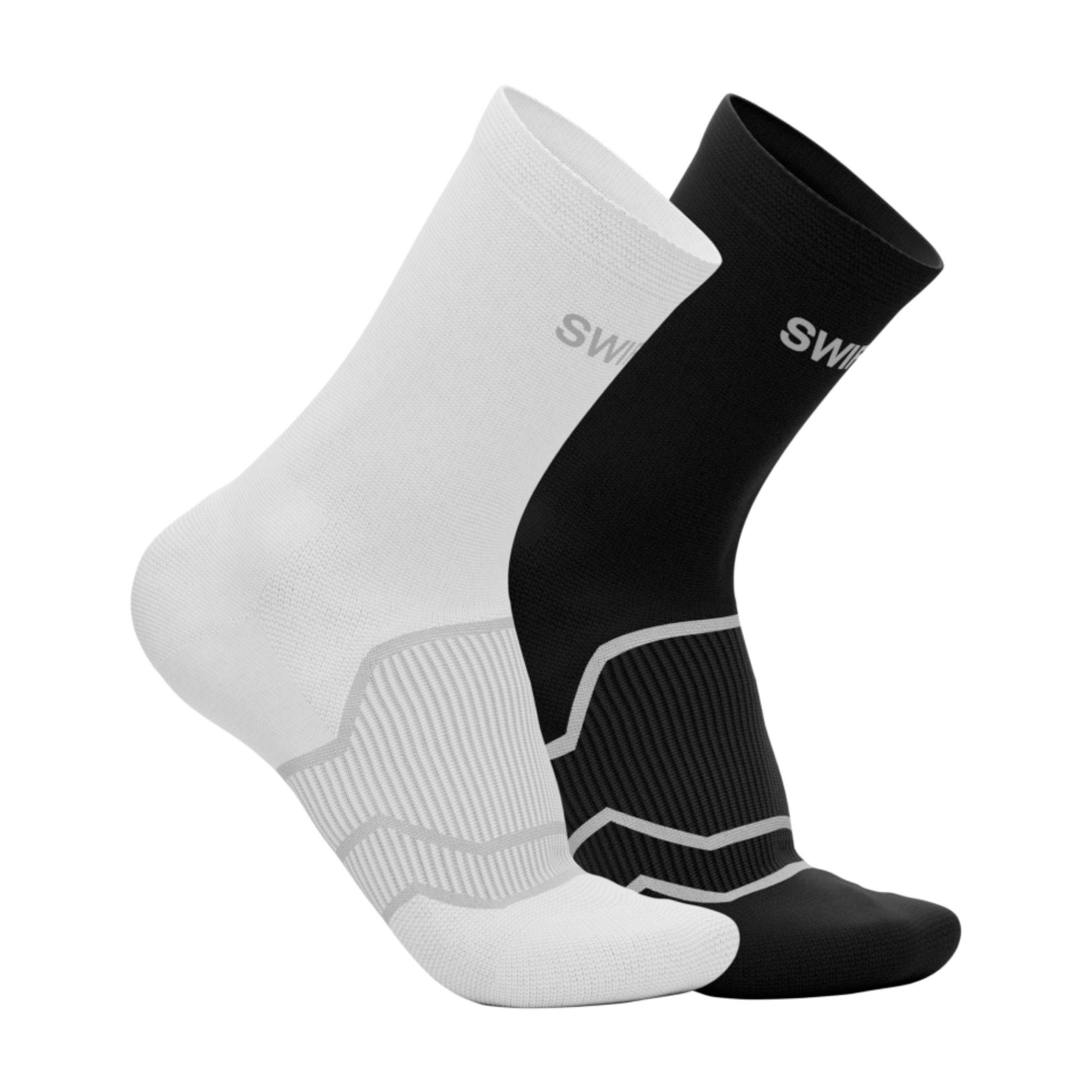 SWIFTER Pack of Two Black and White Reflective Running Socks S/M