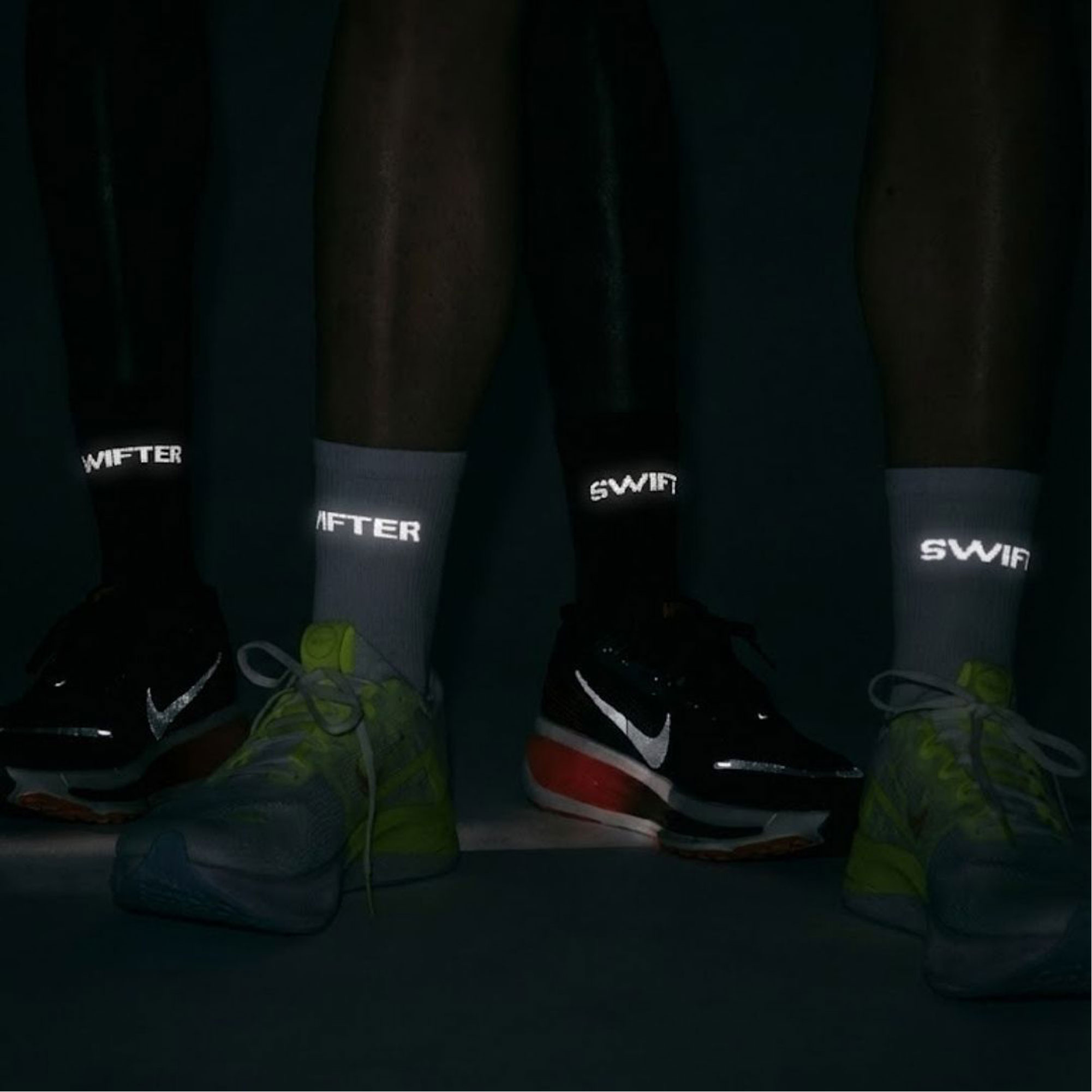 SWIFTER Pack of Two Black and White Reflective Running Socks S/M