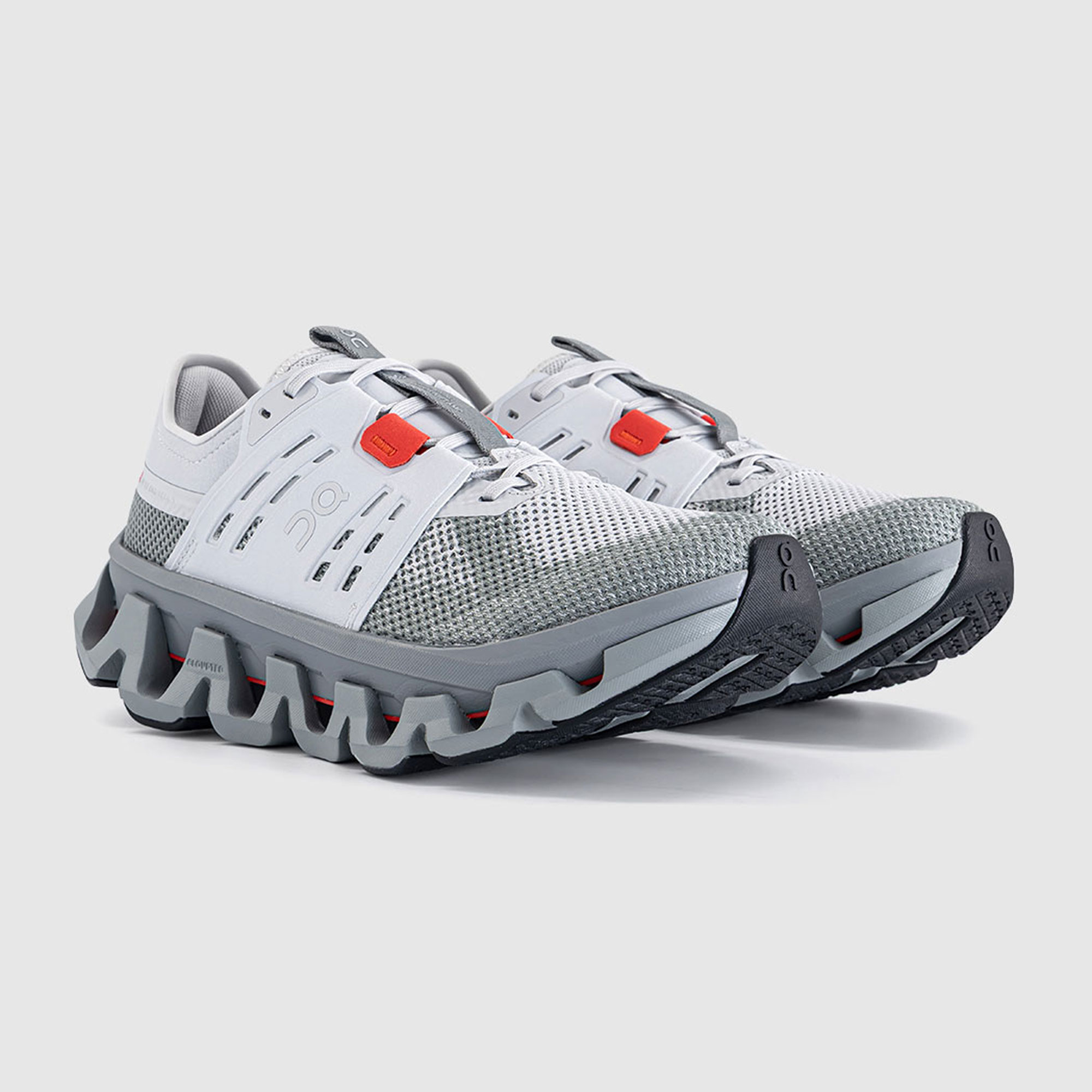 ON Cloudswift Amp Trainers